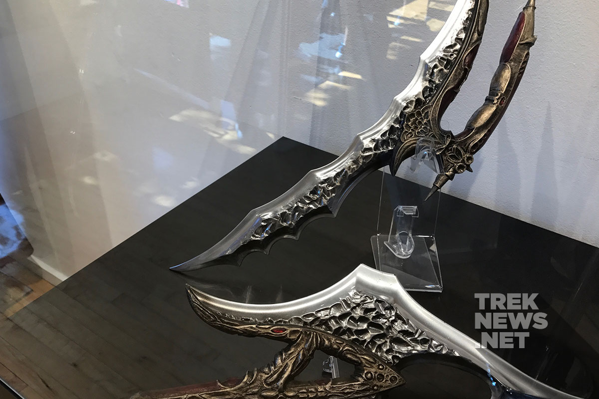 Klingon Mek’leth | TREKNEWS.NET | Your daily dose of Star Trek news and ...