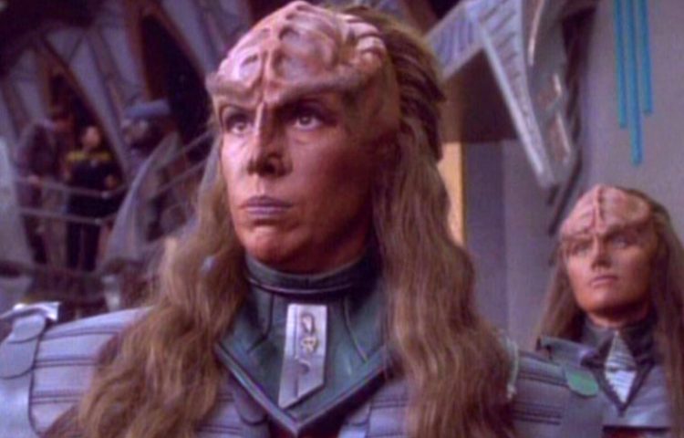 Barbara March, TNG, DS9's Klingon Lursa, Passes Away at 65 | TREKNEWS ...